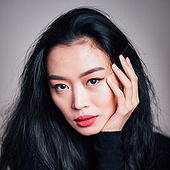 „Portrait“ von Iveta Rysava – dasauge®